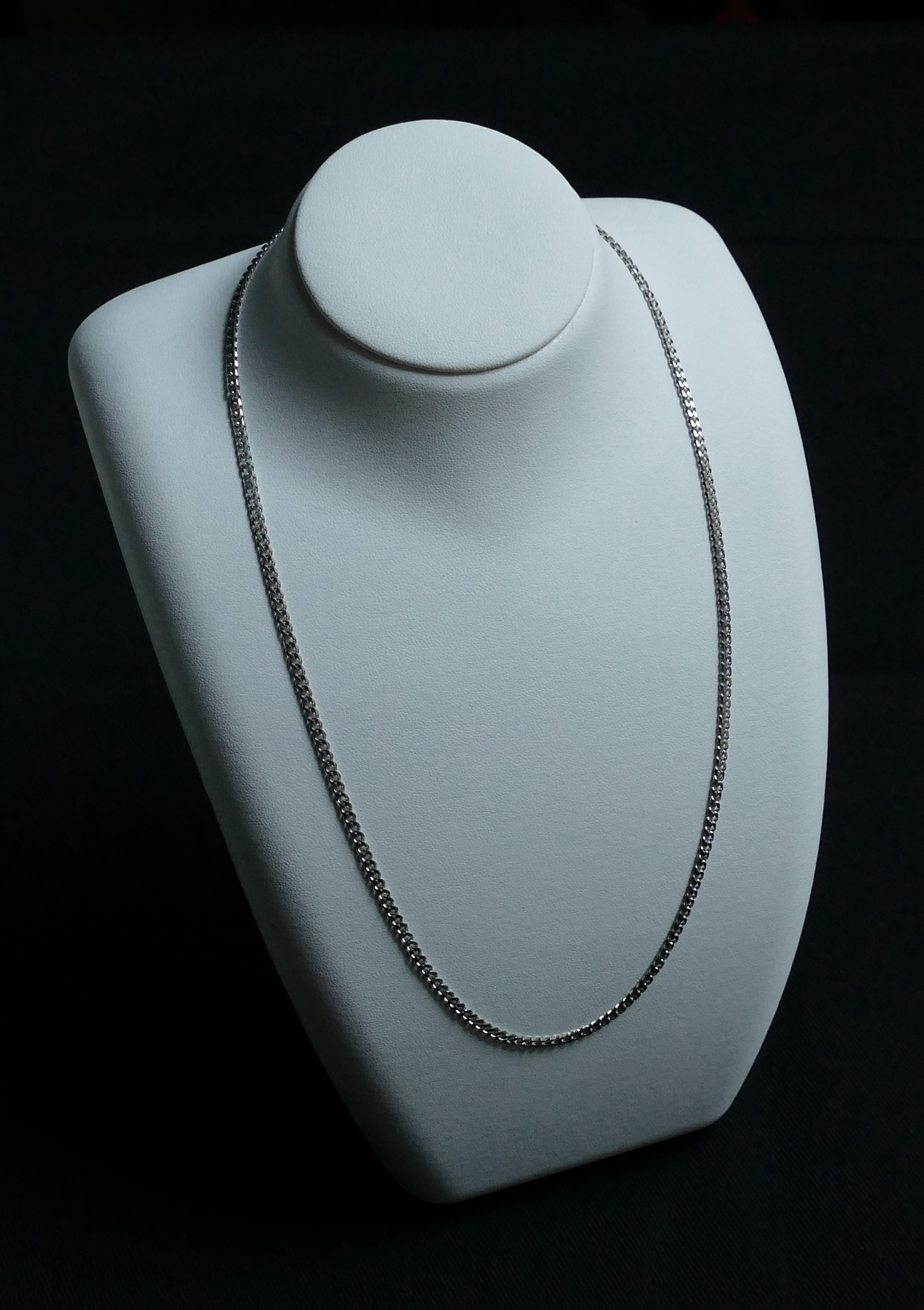 Silver Chain, Curb Style Stainless Steel Silver Plated Chain Necklace ...