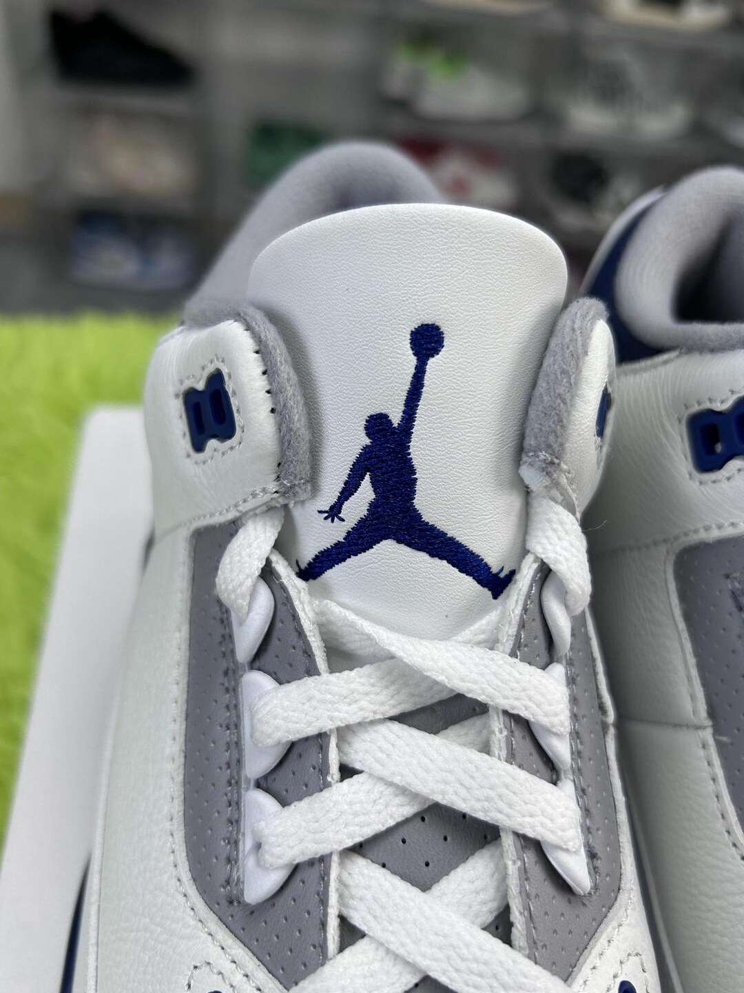 Air Jordan 3s Midnight Navy - Etsy