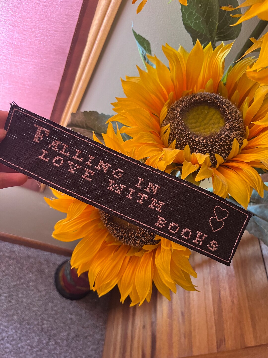 Falling in Love With Books Cross Stitch Bookmark - Etsy