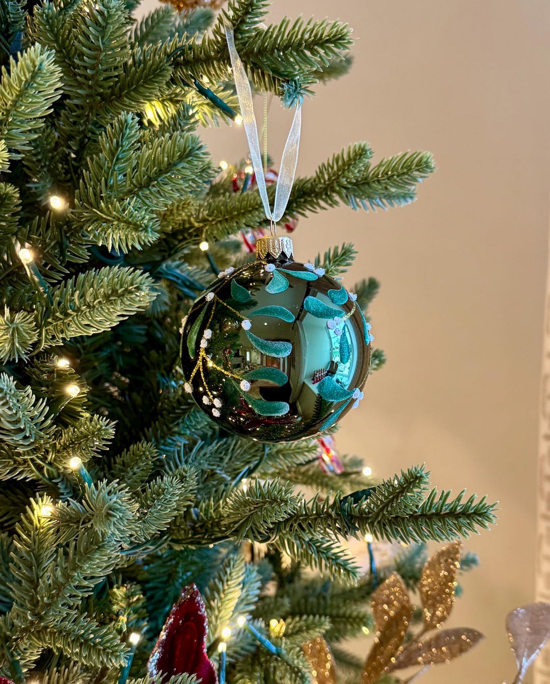 Hand Painted Glass Mistletoe Bauble in Green and Champagne - Etsy
