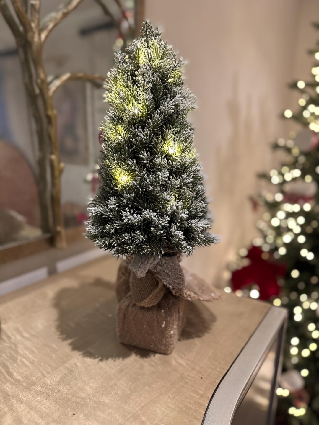 Large Light up Frosted Christmas Tree With Hessian Base - Etsy