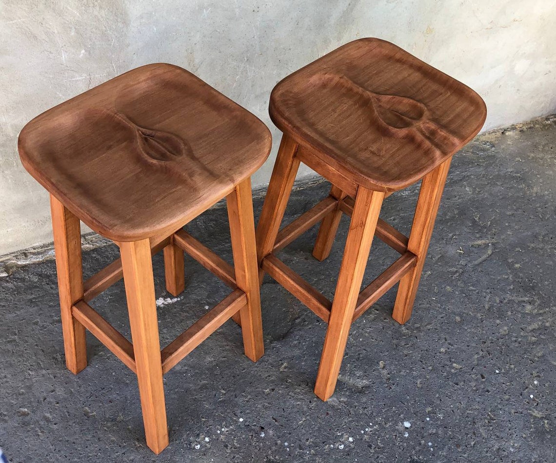 Funny Ergonomic Wooden Bar Stool Rustic High Barstool Man Cave Elevated ...