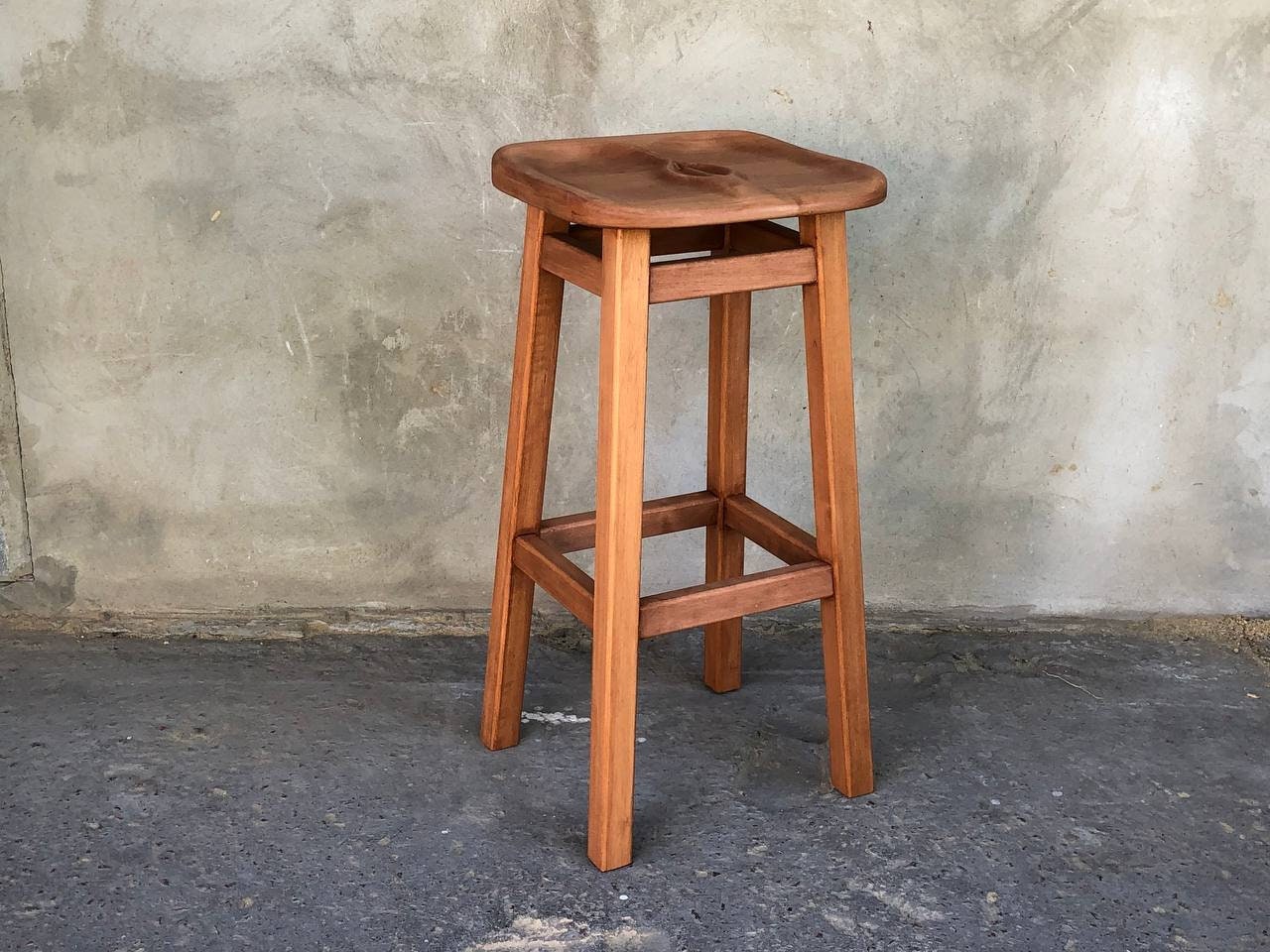 Funny Ergonomic Wooden Bar Stool Rustic High Barstool Man Cave Elevated ...