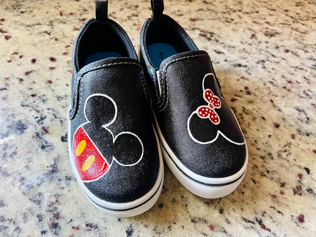 Custom Character Themed Shoes, Hand Painted! - Etsy