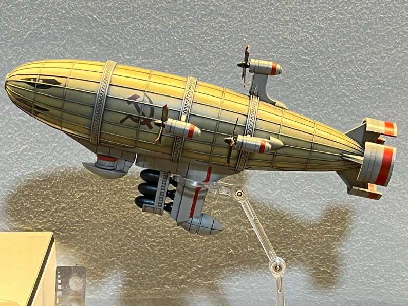 Kirov Airship Red Alert 2 1:350 Readymade Model - Etsy UK