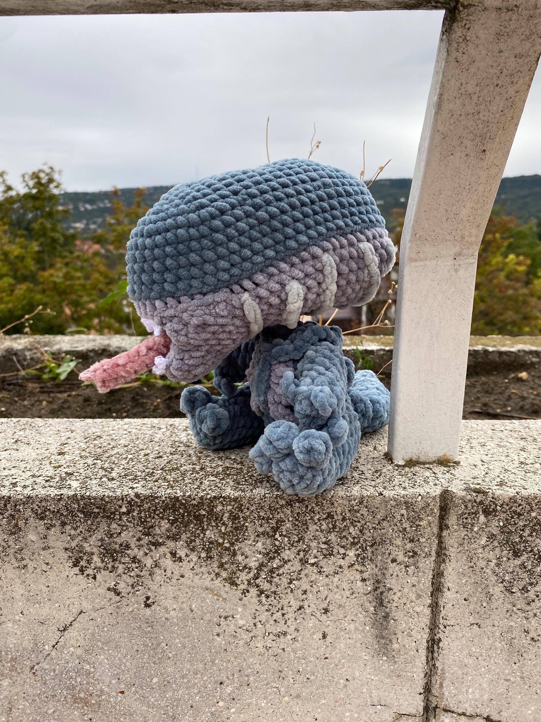 Baby Xenomorph Plushie - Etsy
