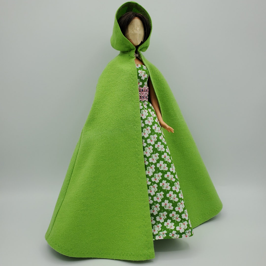 Hooded Doll Cape, Handmade 11.5 Inch Fashion Doll Clothes, Retro Mod ...