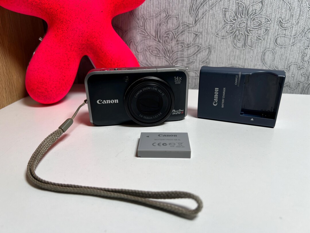 Canon Powershot SX210 IS 14.1MP Digital Camera - Black 2000s Camera - Etsy