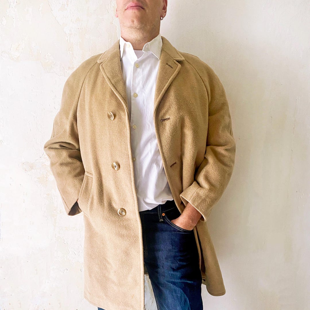 Handsome Men's Camel Wool Overcoat: Classic German Tailoring, Vintage ...