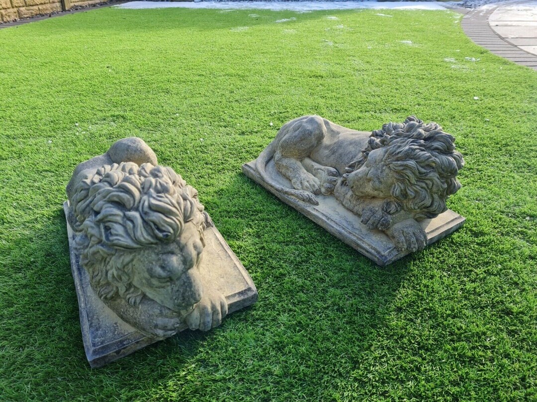 English Stone Pair of Lions - Trafalgar - Etsy