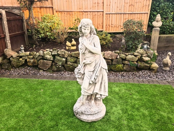 Tuscan Garden Statues