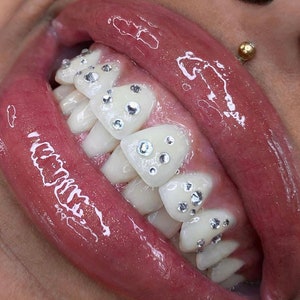 100pcs MIX Tooth Gem Swarovski® Crystal Ss3, Ss4,ss6, Ss8 LEAD FREE Non ...