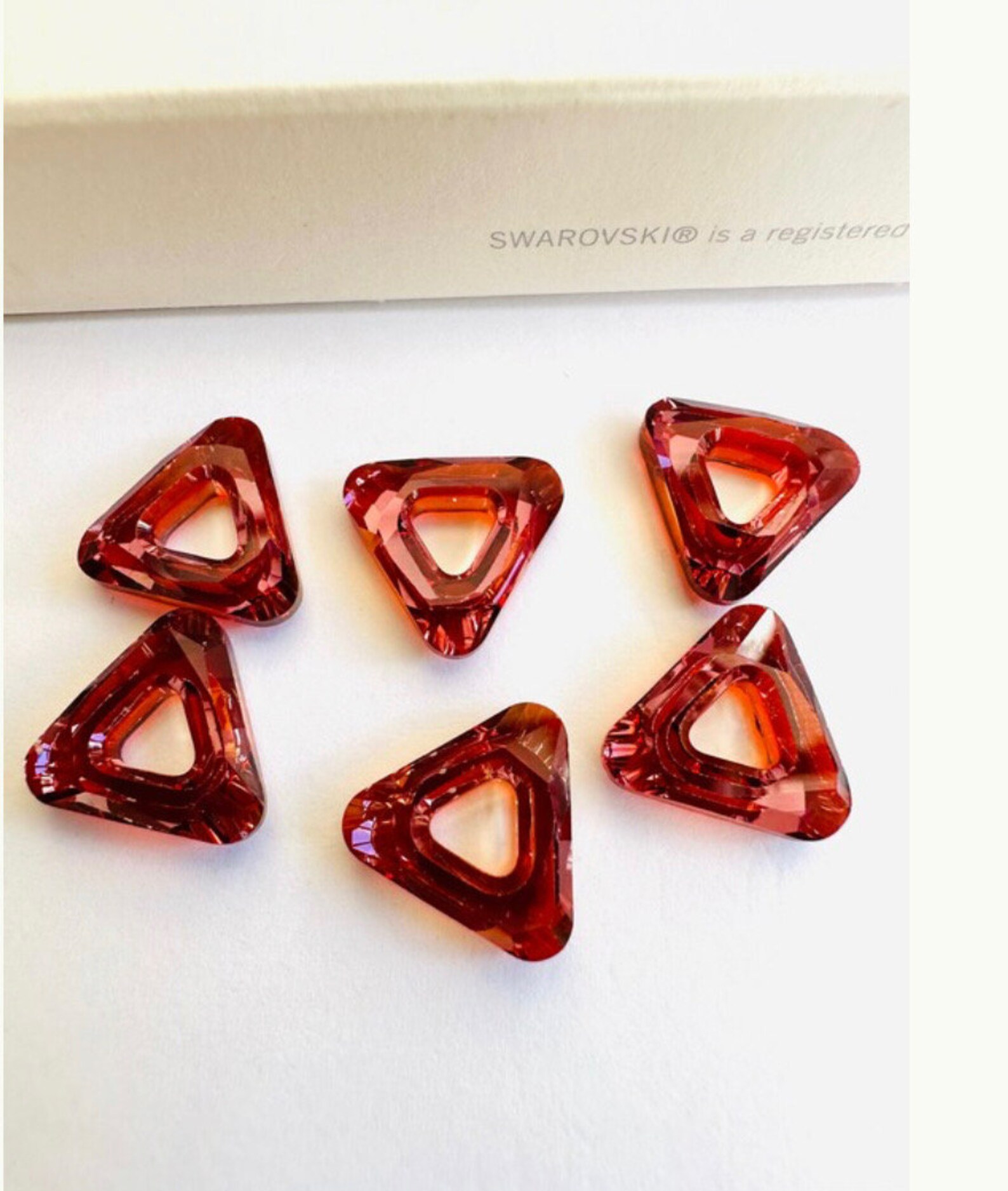 6pcs Swarovski® Triangle Red Magma 14mm Unfoiled Fancy Stone Foiled Ref ...
