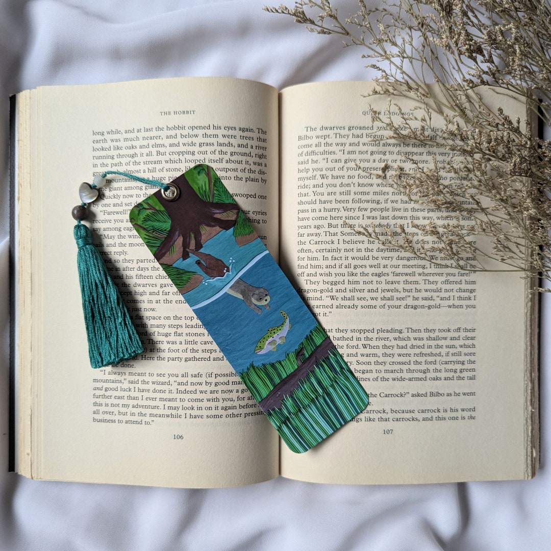 Handmade Otter Bookmark, Double-sided River Otter Bookmark With Tassel ...