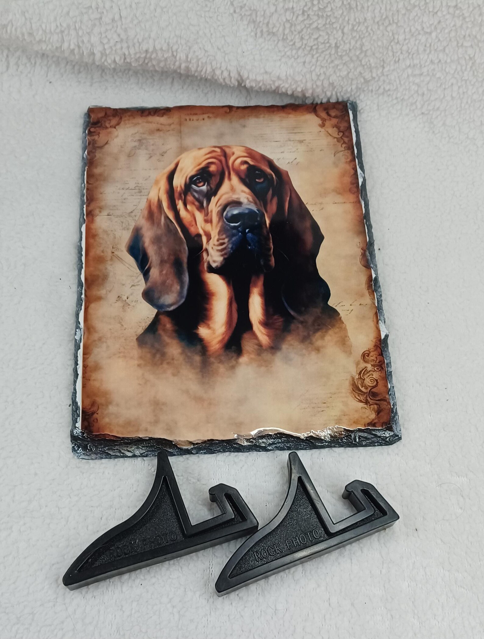 Decorative Slate Dog - Bloodhound, Photo Rock Slate, Rock Slate, Gift ...