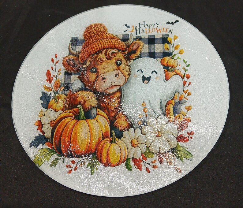 CBR Halloween Highland Cow Glass Cutting Board: Round Tempered Glass - Etsy