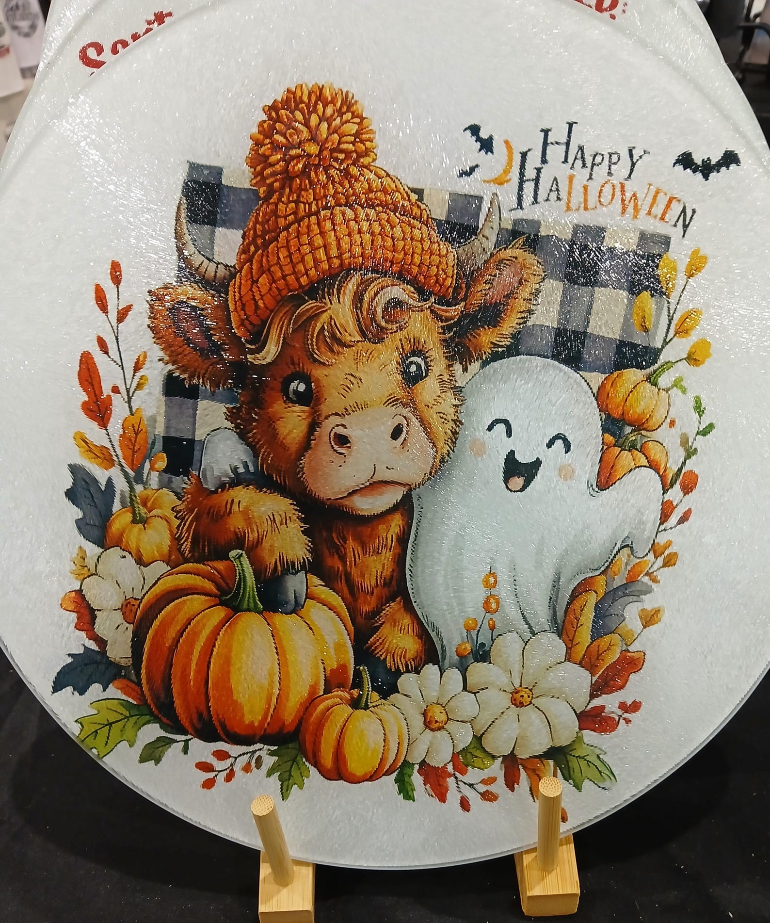 CBR Halloween Highland Cow Glass Cutting Board: Round Tempered Glass - Etsy