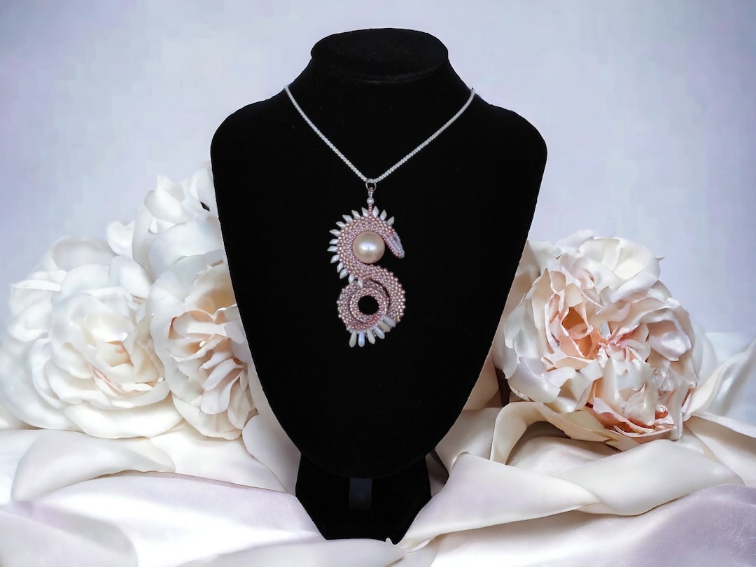 Rose Gold Dragon Necklace With 18,5mm Imitation Pearl, 3d Dragon ...