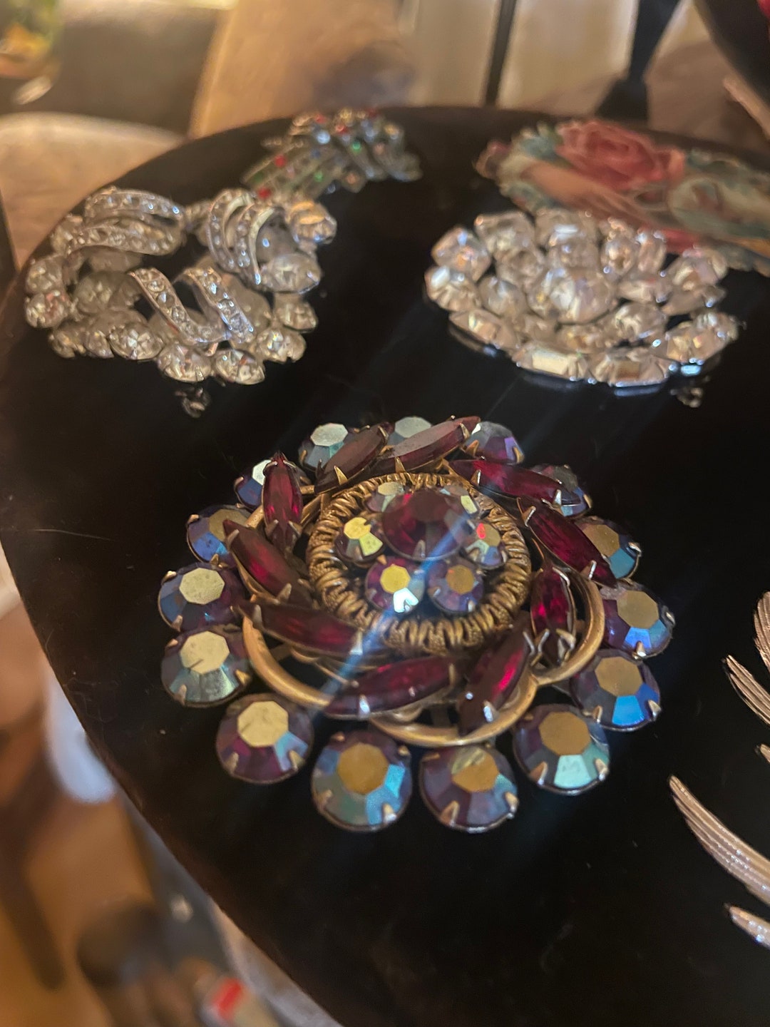 Stunning AB Stone Brooch of the 1950s - Etsy