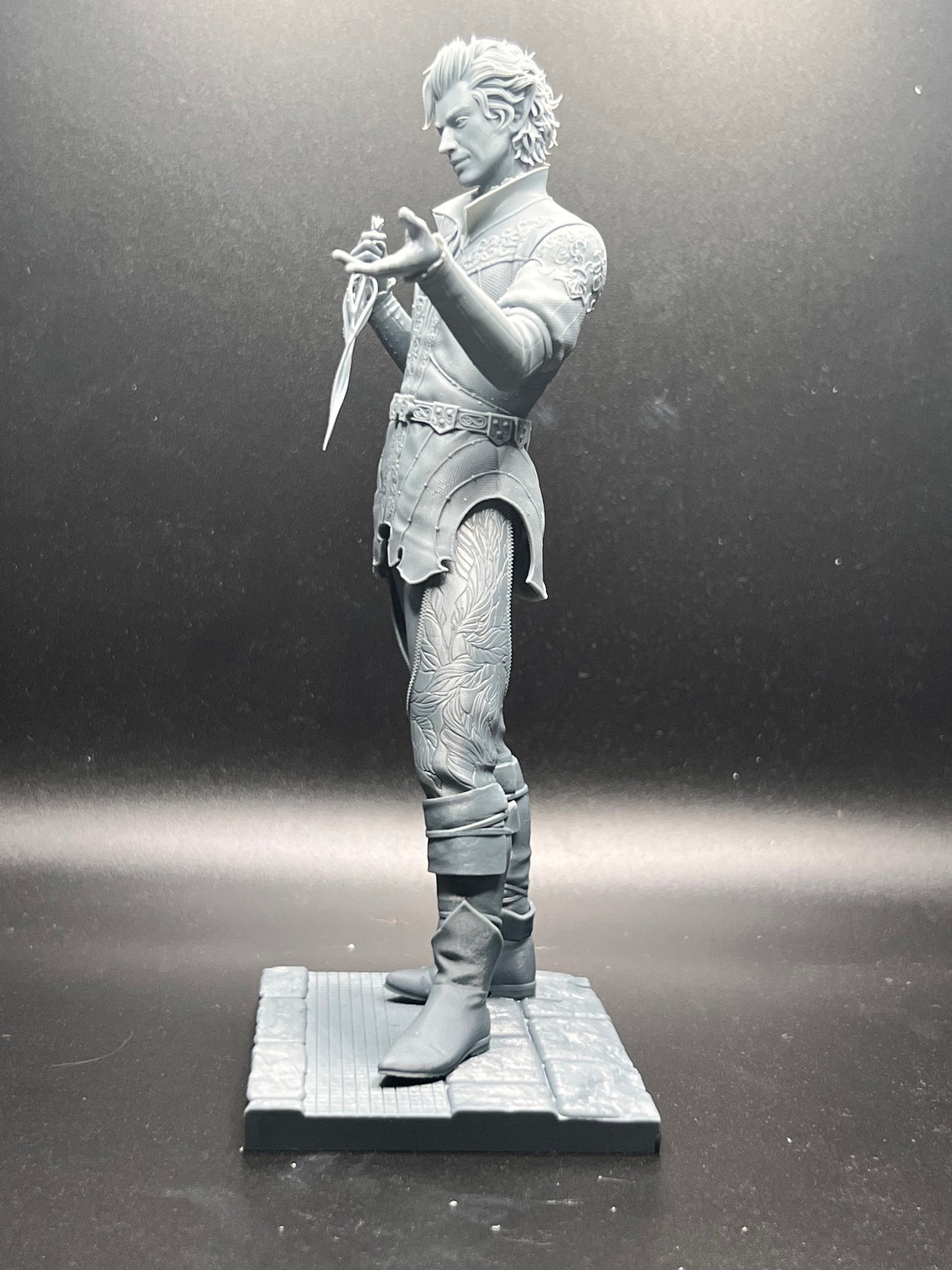 Baldur's Gate 3 Astarion 3D Printed Model 1:10 Scale - Etsy Canada