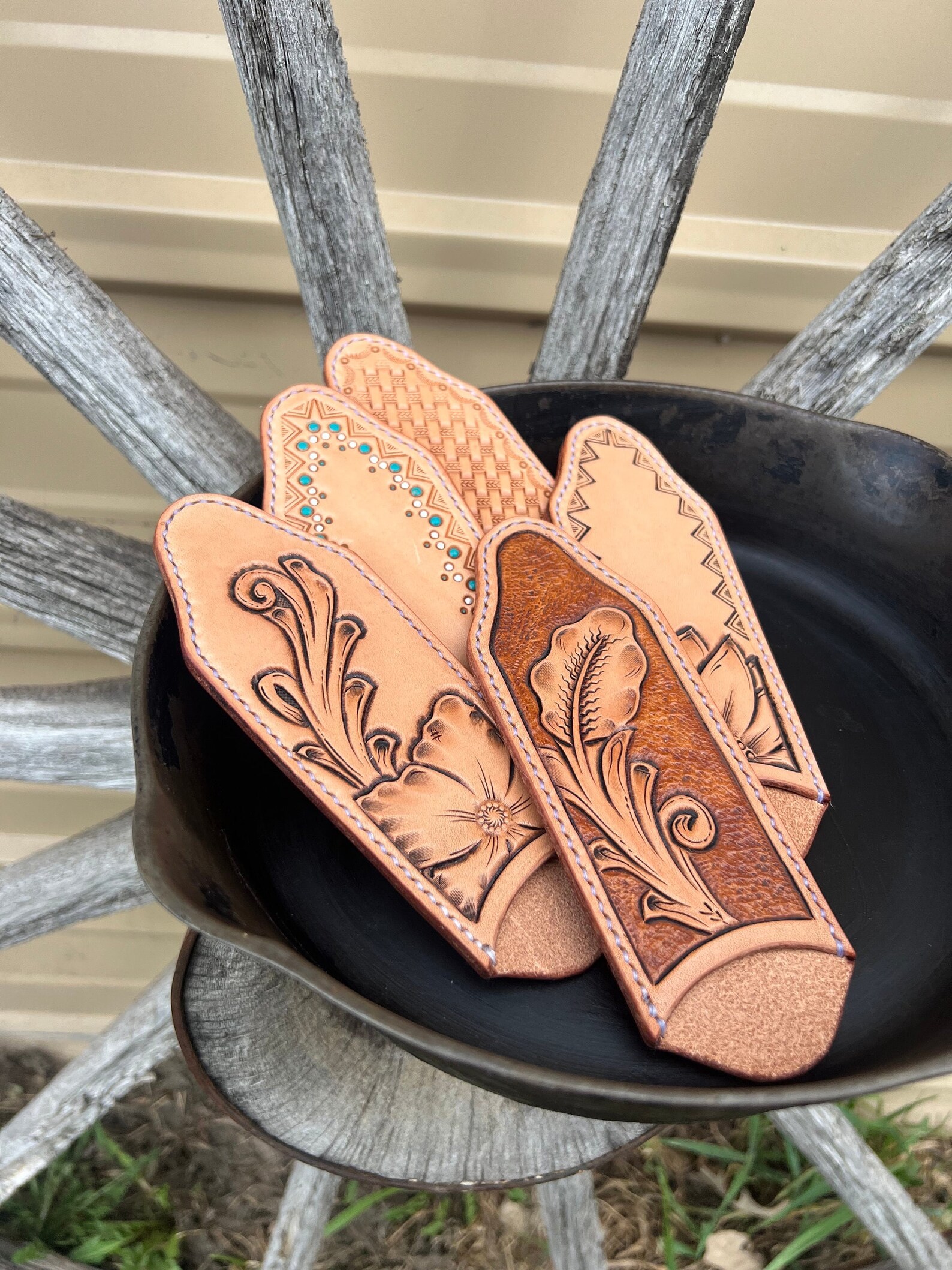 Leather Cast Iron Skillet Handle Cover - Etsy