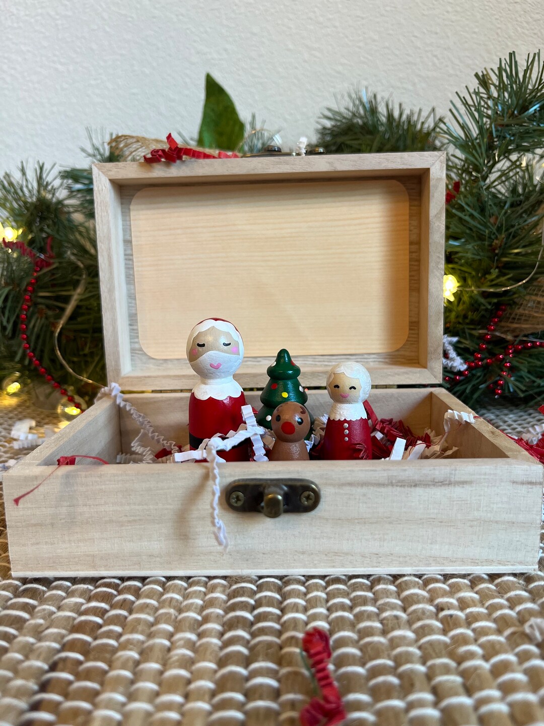 Santa Claus Family Peg Playset - Etsy