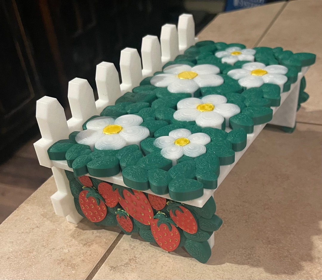 3D Printed Strawberry Patch Shelf - Etsy