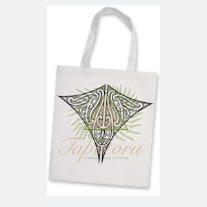Custom Contemporary Maori Art Designs, One of a Kind, Designed by Maori ...