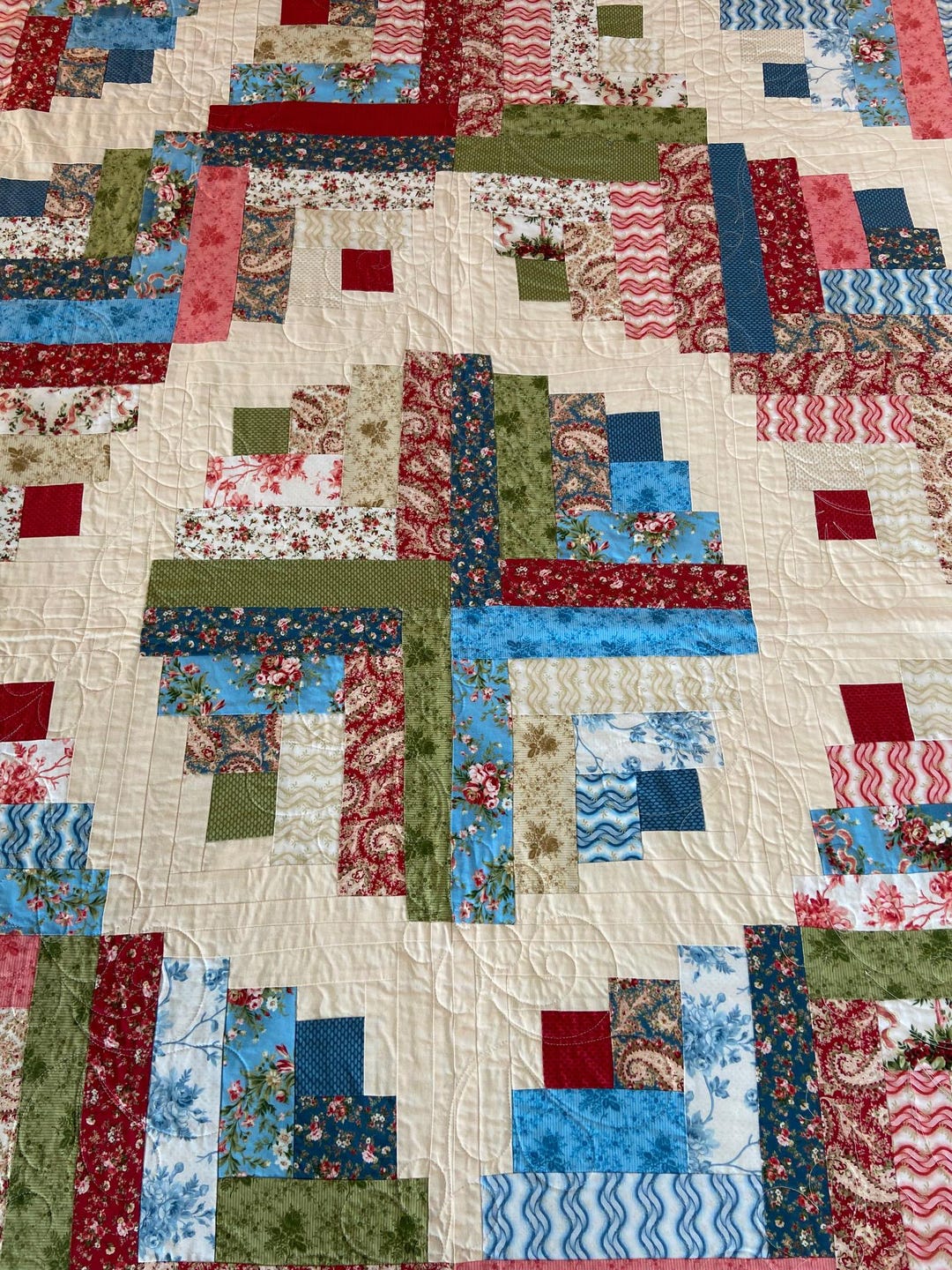 Handmade Curved Log Cabin Quilt - Etsy