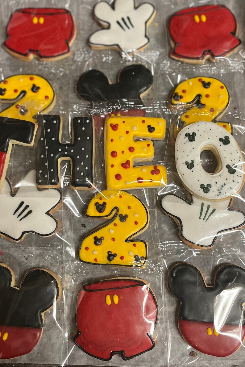 Mickey Mouse Icing Cookies - Etsy