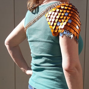 Pixi Chainmail Shoulder Armor With Fringe Scalemail Shoulder Armor With ...
