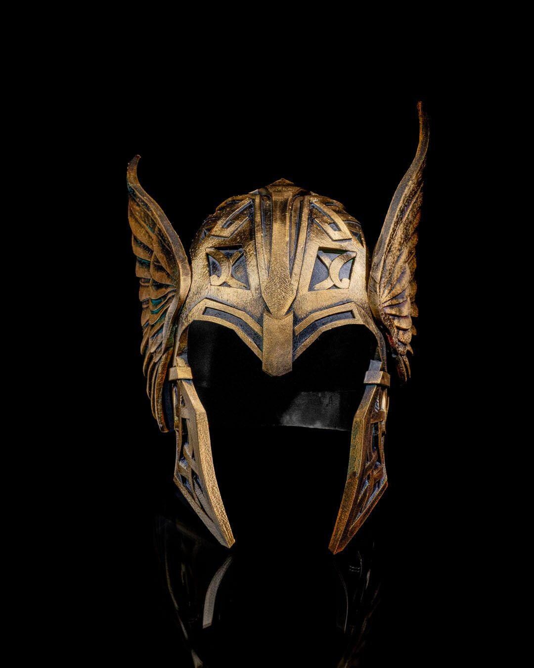 3D Printed Thor Helmet: Unpainted, Assembly Required - Etsy