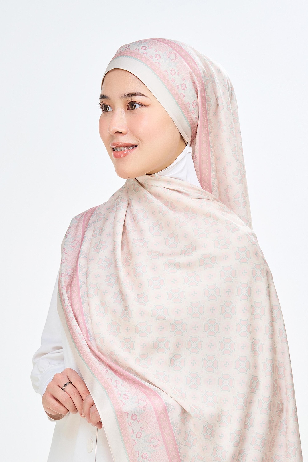 Ballet White Satin Silk Hijab: Majida Collection - Etsy