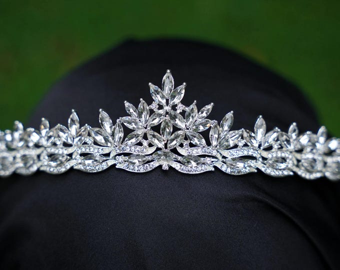 Very Demure Silver Tiara Headband Tiara Bridal Crown Birthday Wedding ...