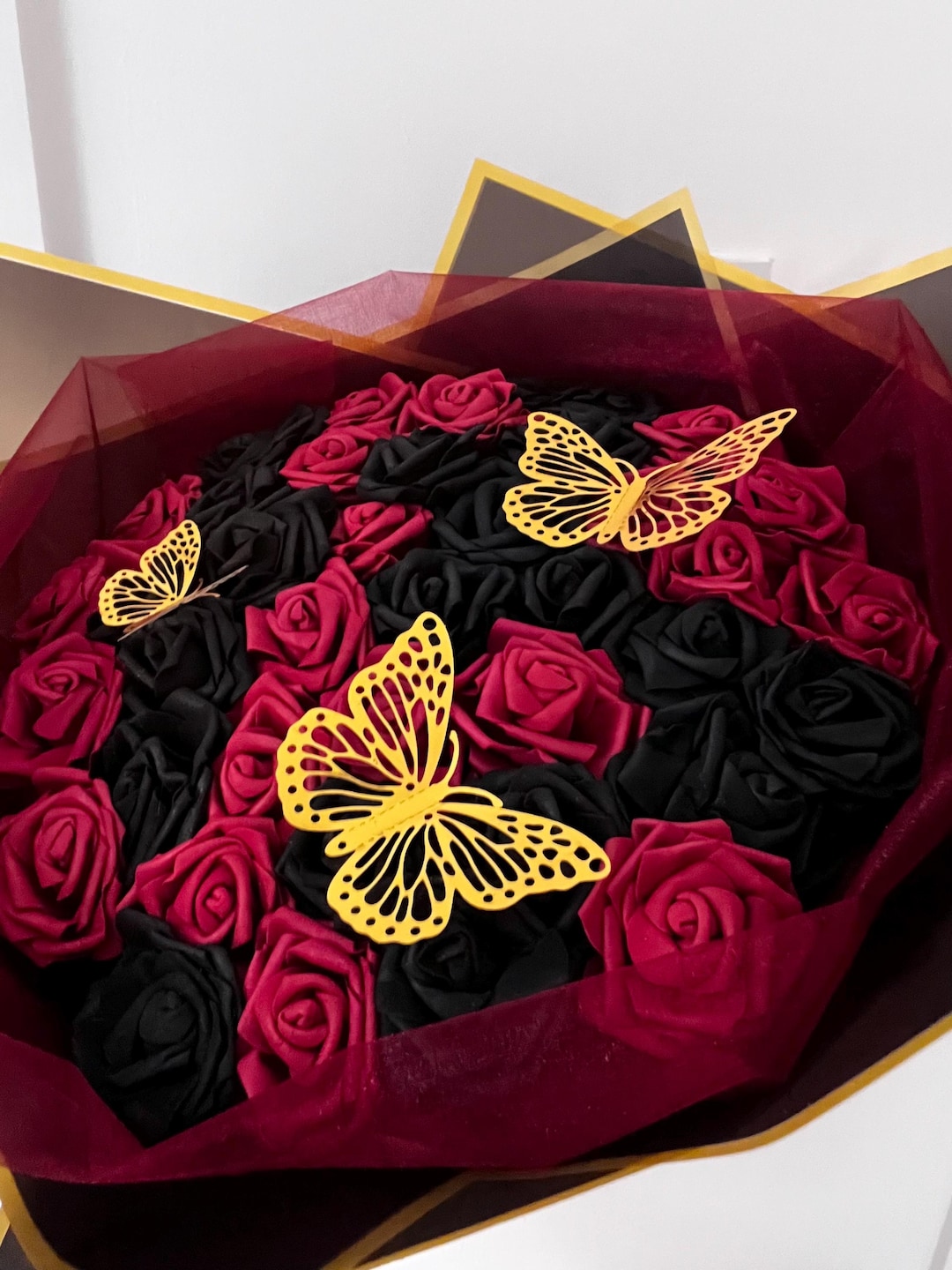 Red Black and Gold Eternal Rose Bouquet Flowers Black Roses Gift Ideas ...
