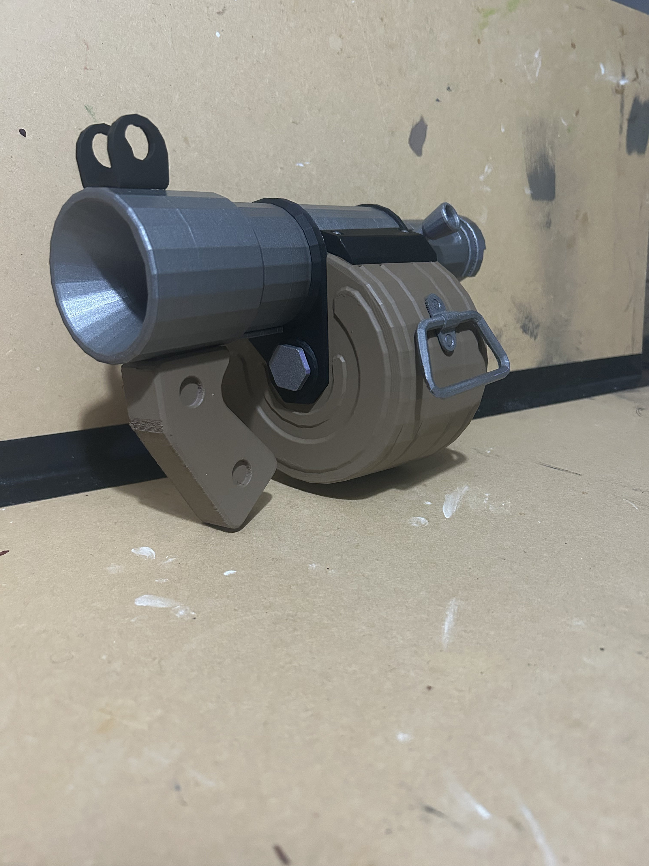 Team Fortress 2 Sticky Bomb Launcher - Etsy