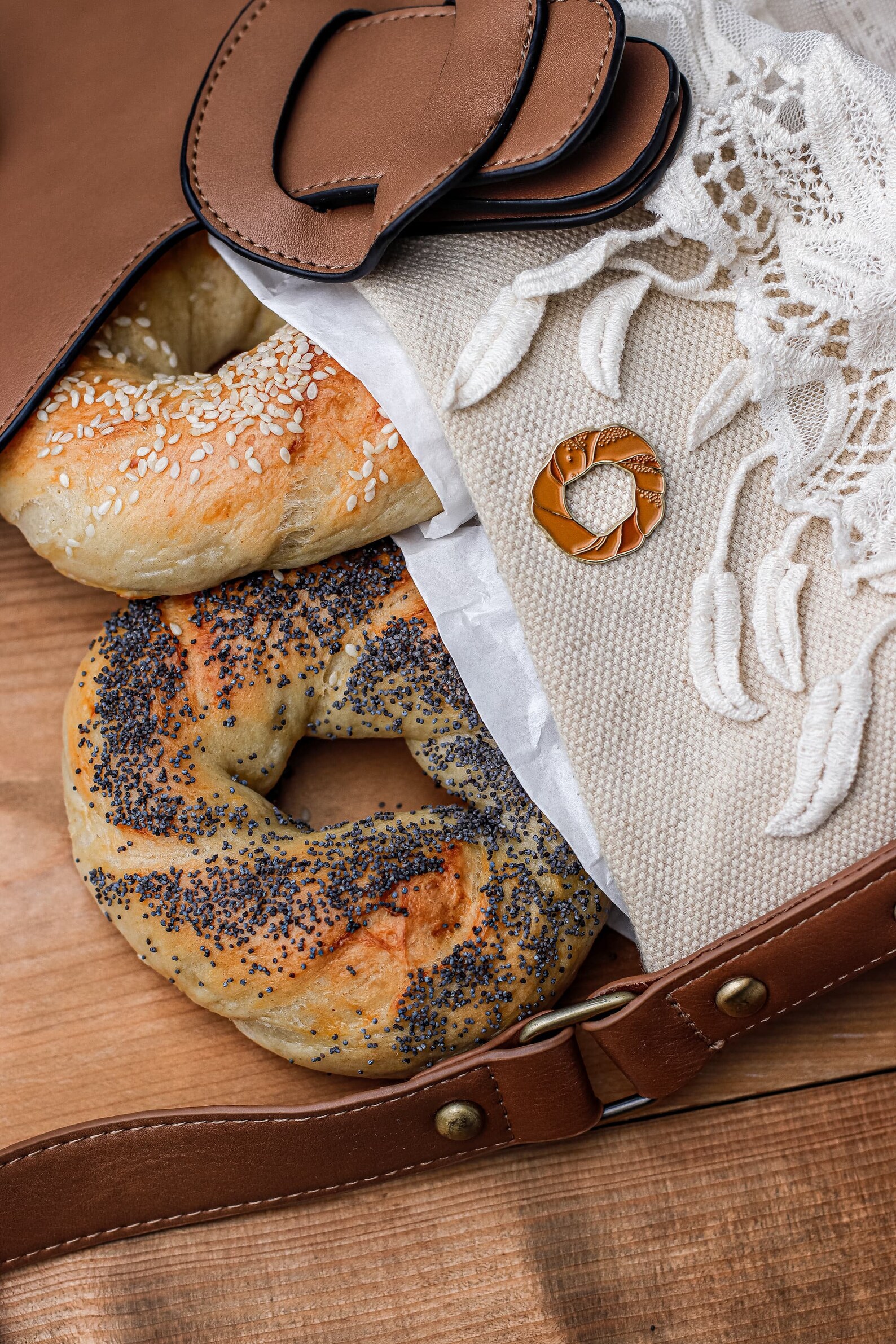 Pin Bagel | Pin Obwarzanek | Pin Pretzel | Soft Enamel Cute Pin - Etsy