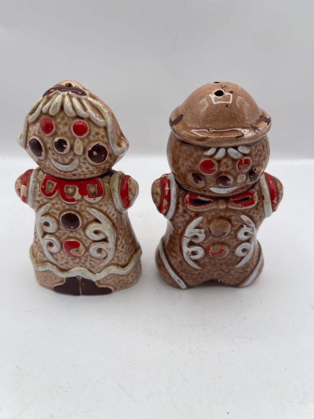 Vintage Ceramic Gingerbread Man and Woman Salt and Pepper Shakers Set ...