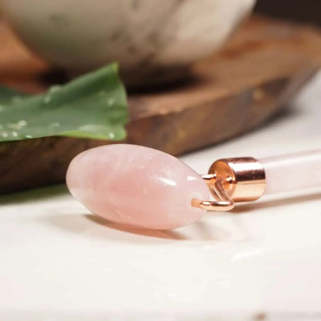 Pink Quartz Natural Stone Massage Tool face Roller Dual-sided Beauty ...