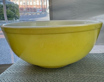 Pyrex Yellow 4pc Mixing Bowl Set - Etsy