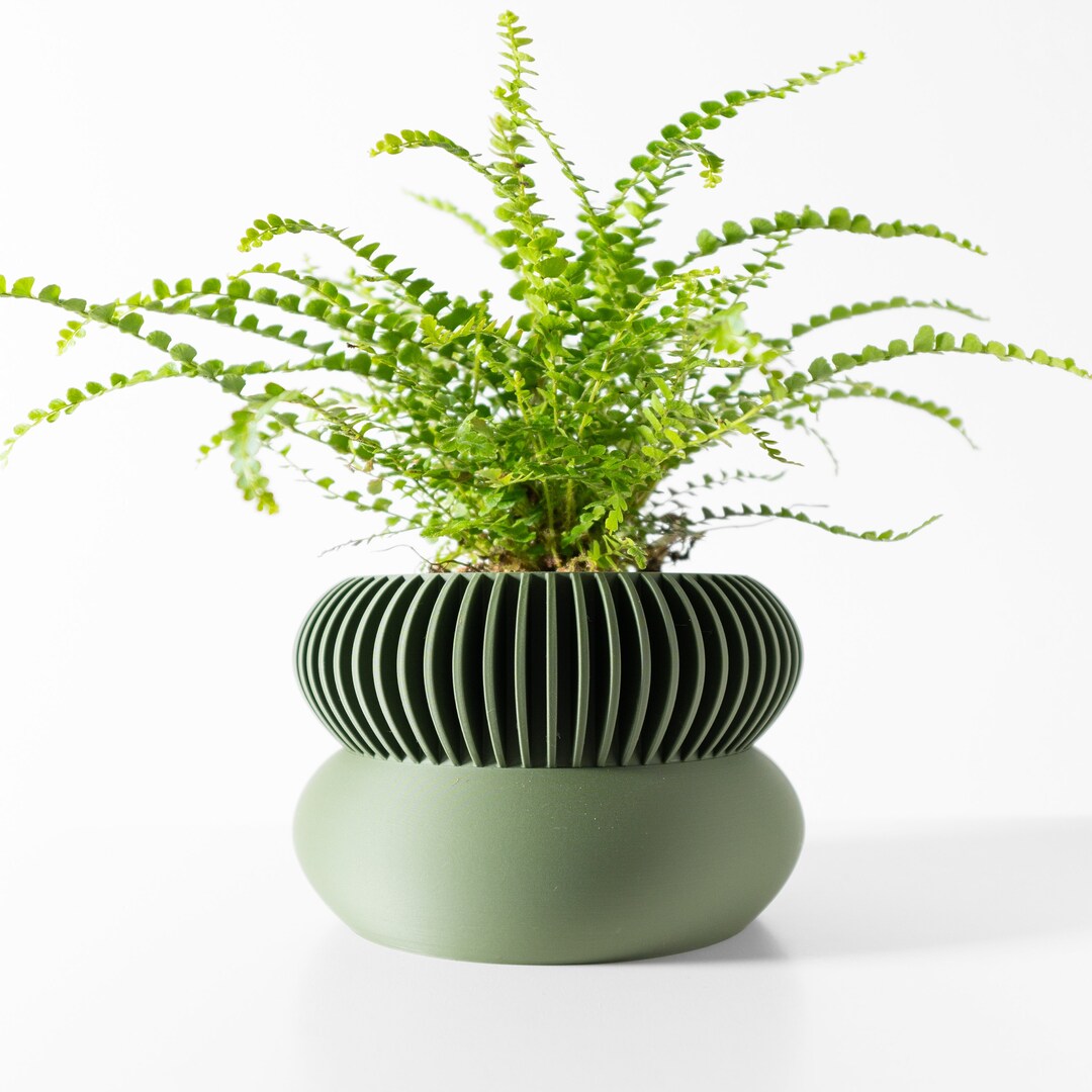 Sustainable Wave Pattern Planter - Eco-friendly Pot With Drainage ...