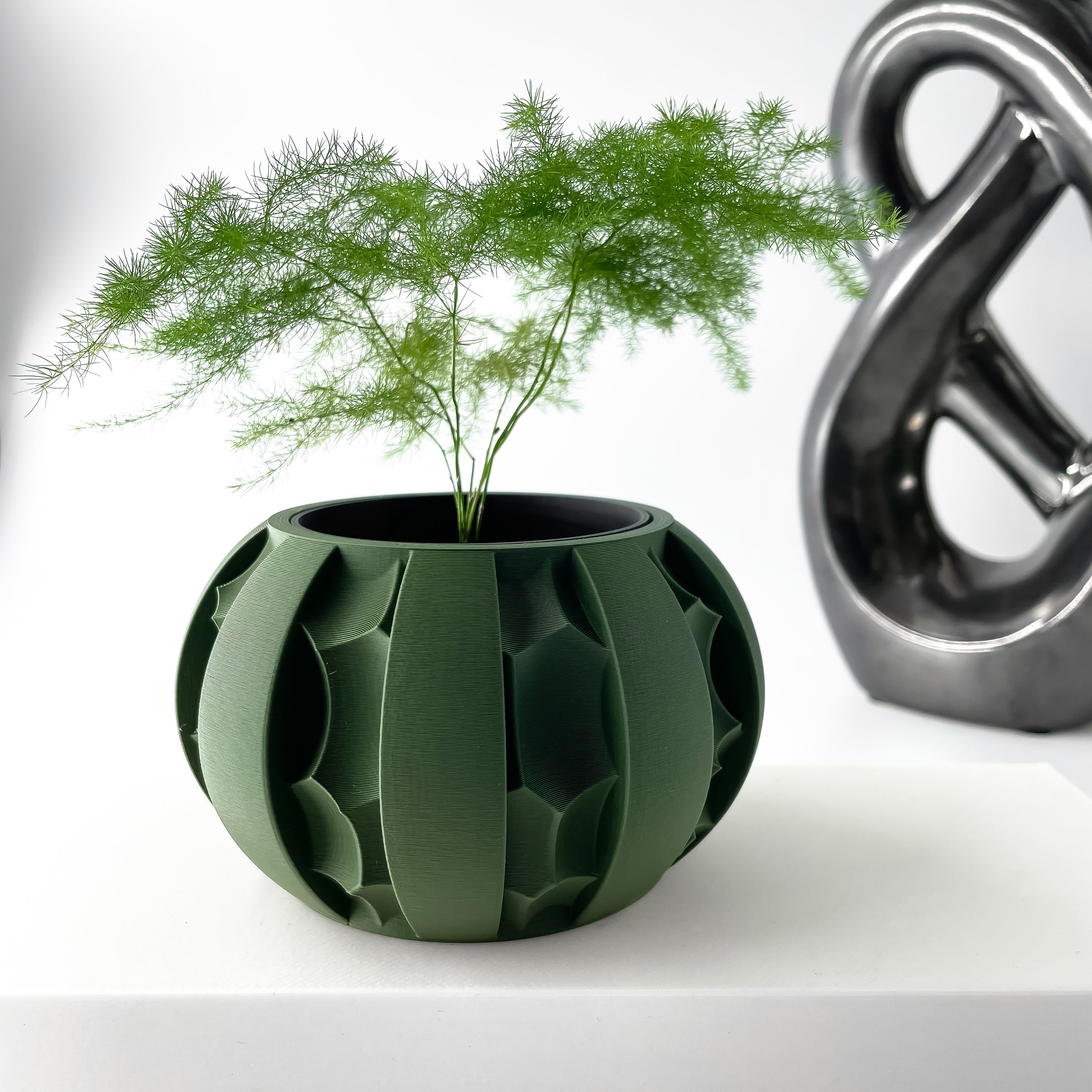 Eco-friendly Plant Pot - Stylish Planter With Drainage, Suitable for ...