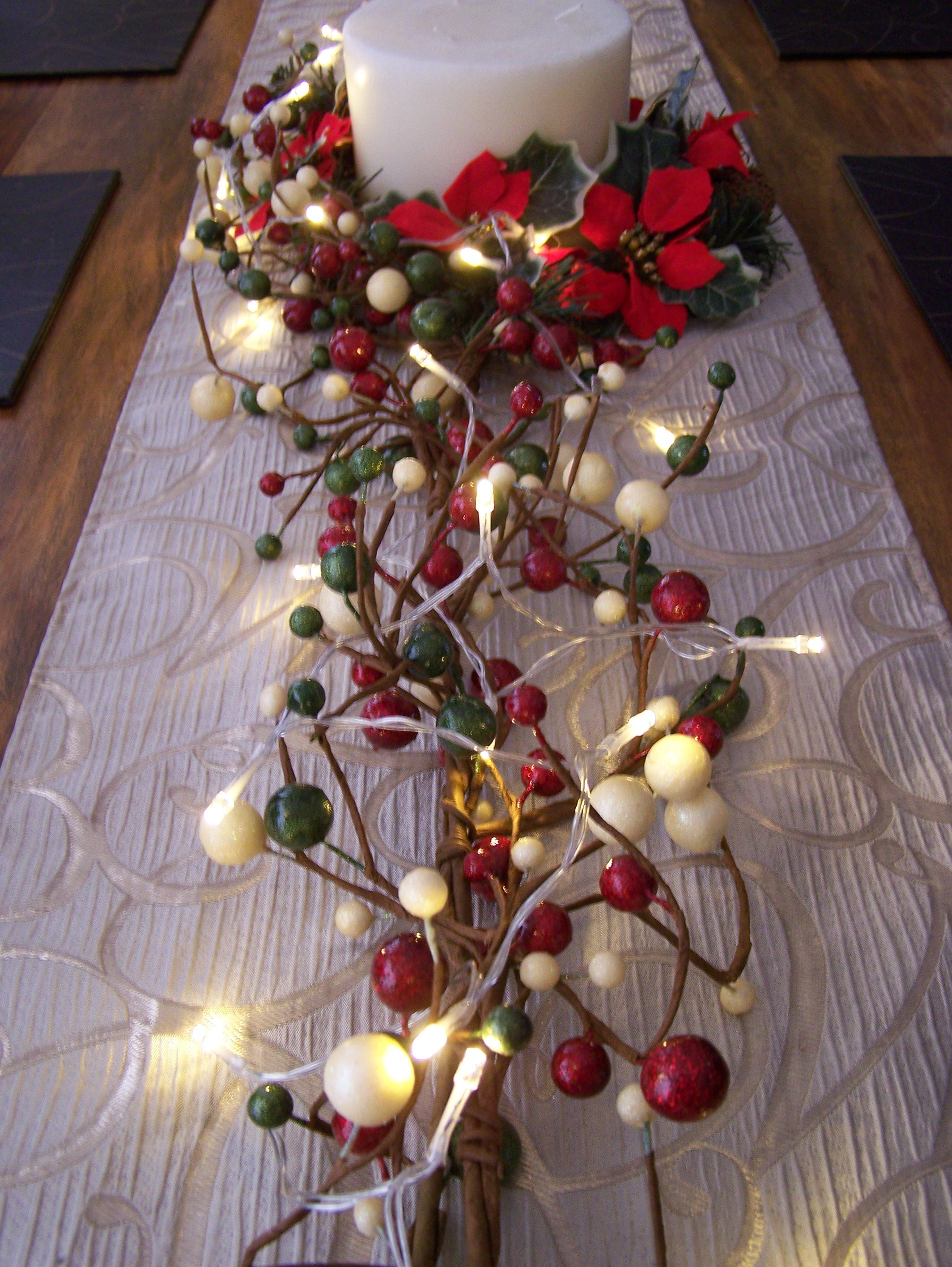 Luxury 5ft Large Gloss Red Cream Green Berry Christmas Garland Table ...