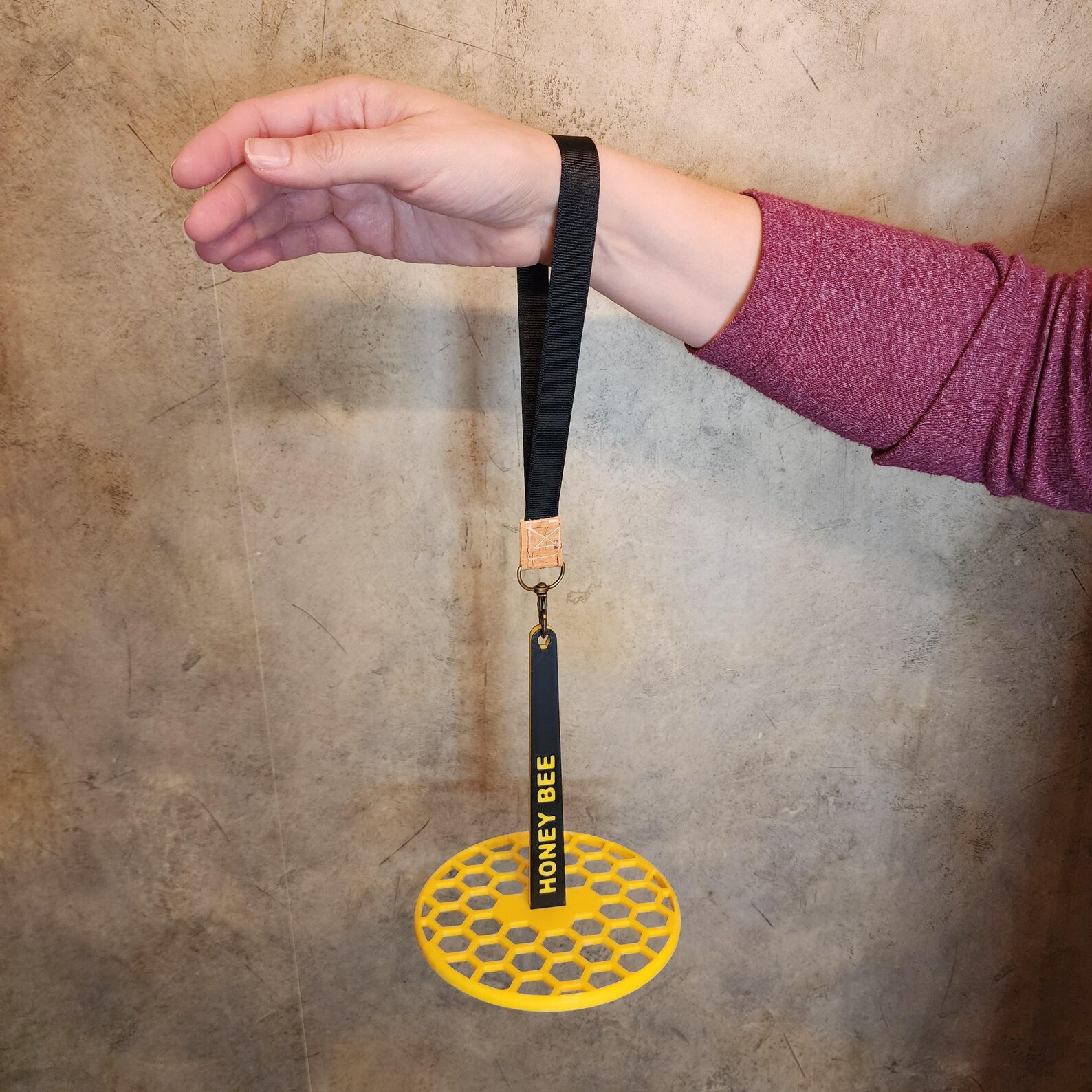 Portable Mini-minder Yarn Holder – 3D Printed Knitting Accessory - Etsy