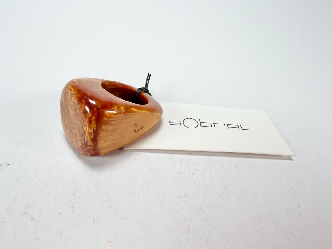 Sobral - Honey "wave" Resin Ring ( 005325 ) - Size UK P / US 7.5 - Etsy