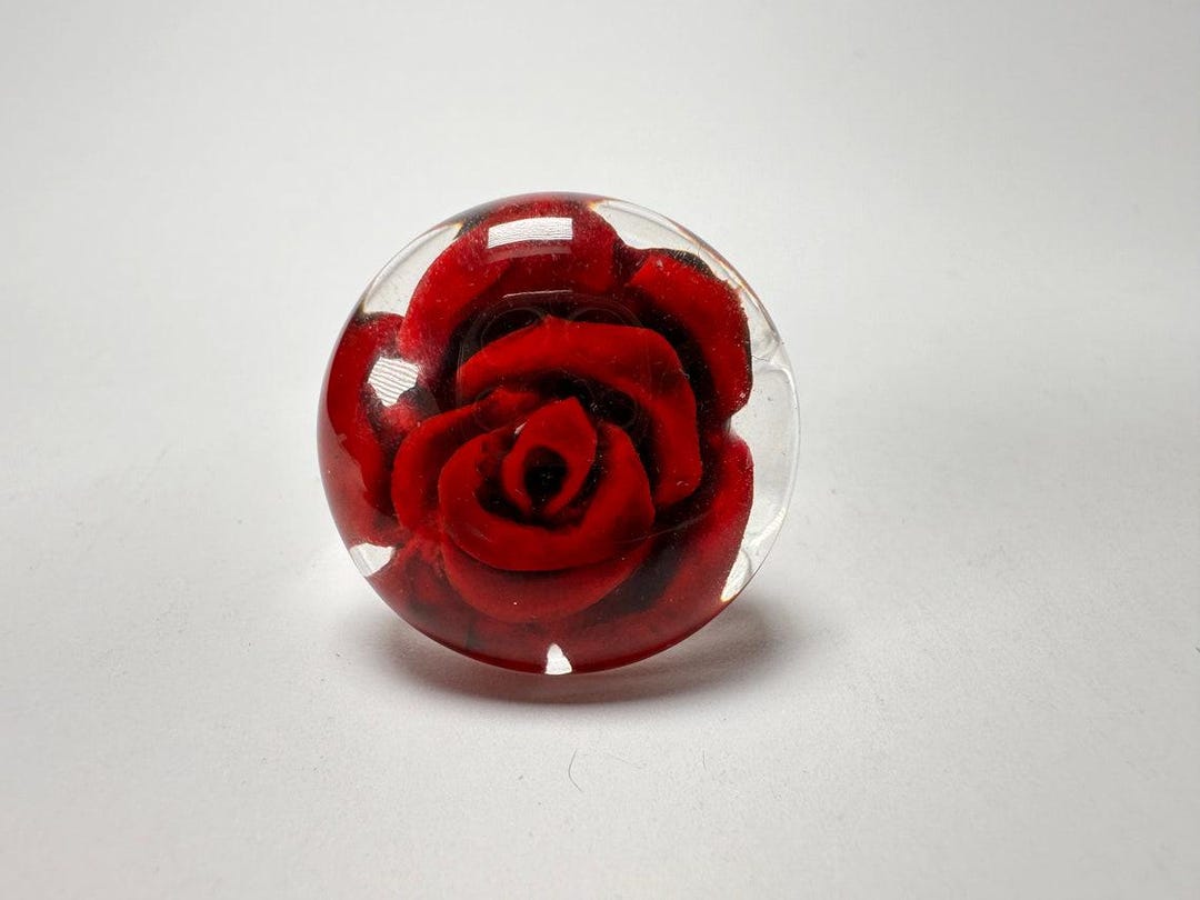 Official Sobral - Roses "dukat" Resin Ring ( 004562 ) - Size UK O / US ...