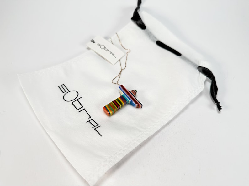 Sobral - Pop Art "cristo" Resin AG Sliver Necklace ( 004629 ) - Etsy UK