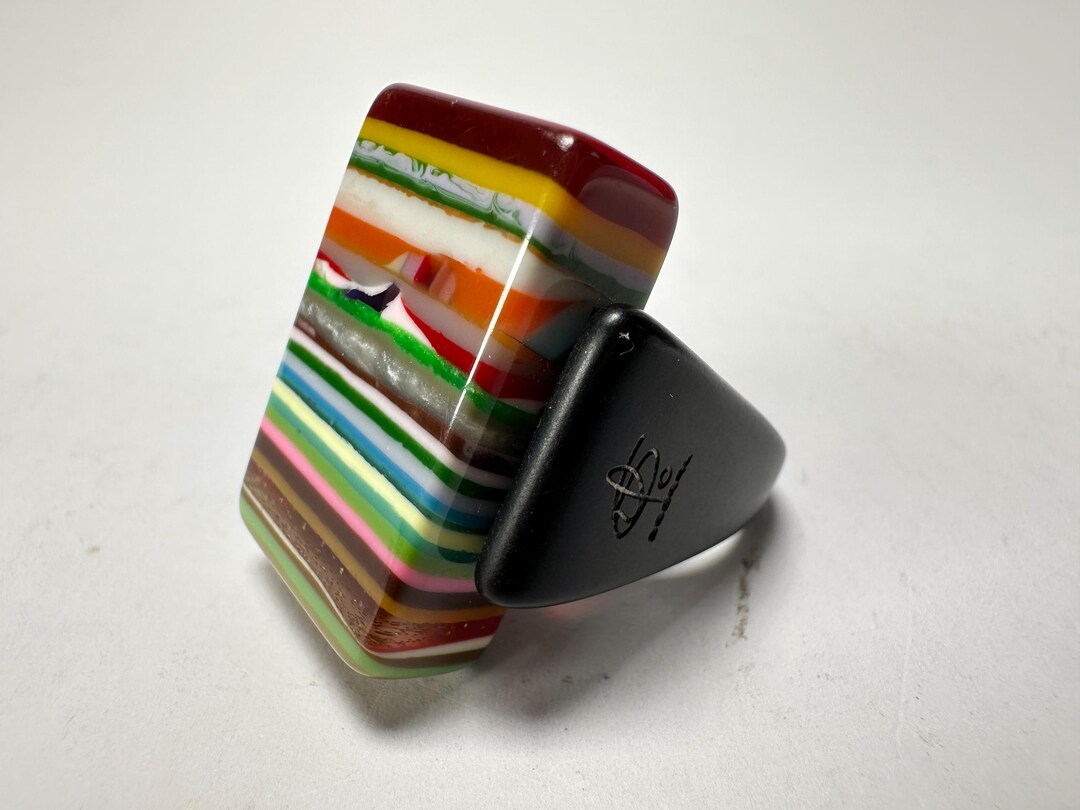 Jackie Brazil "toppa" Liquorice Spring Mix Resin Ring ( R0152 ) UK P ...