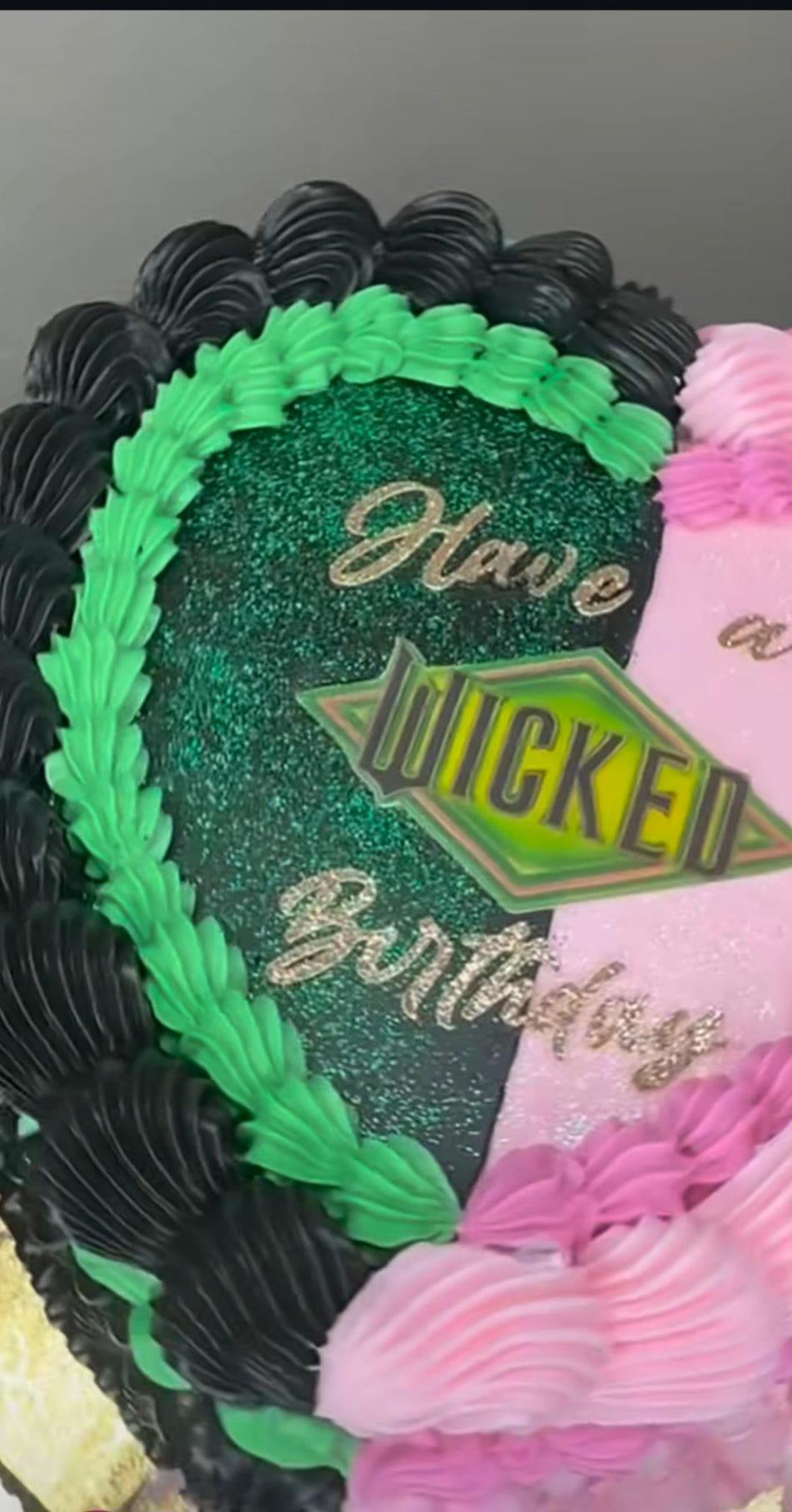 Wicked Cake Topper Bundle - Personalised Name for Pink and Green Cake ...