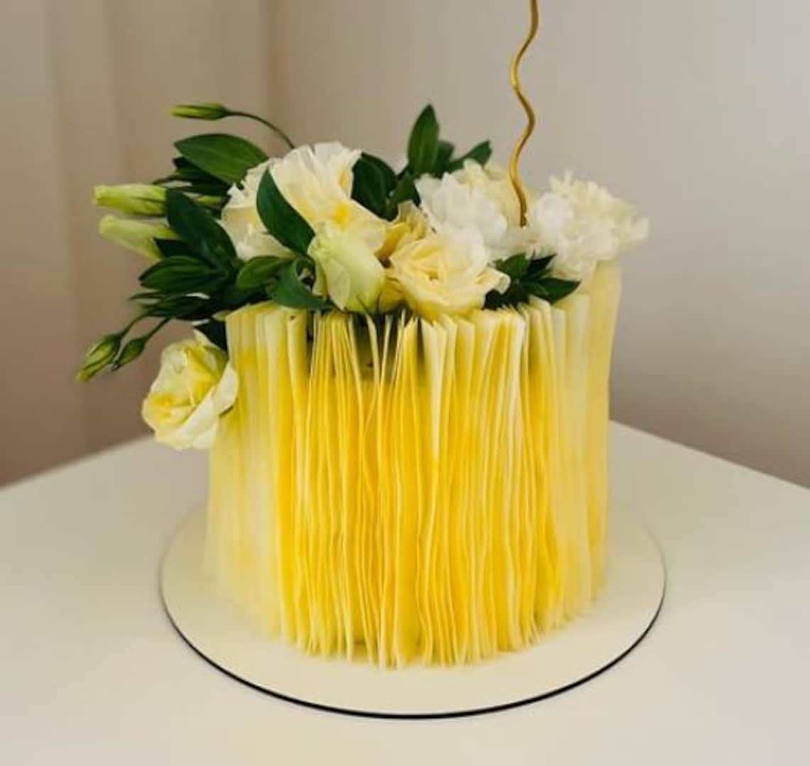 Pre-cut Wafer Paper Ruffle Strips: Edible Cake Decoration - Etsy